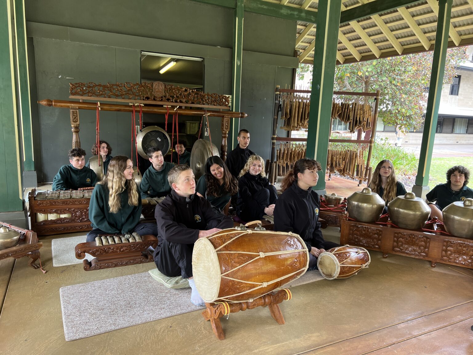 Shine Forth - Independent Public School - Margaret River Senior High School